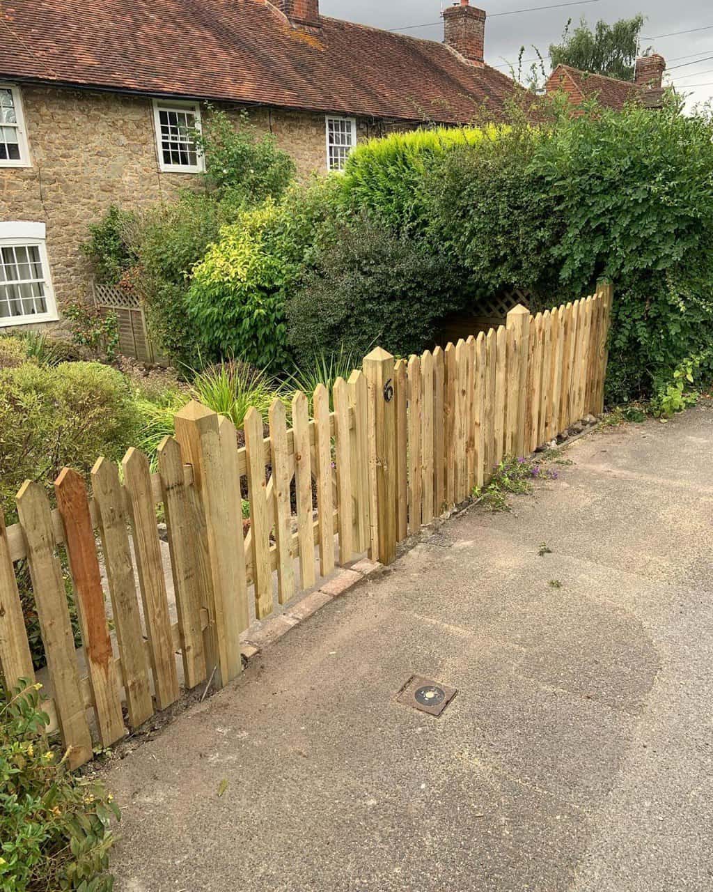 How to Maintain Your Stock Fencing Throughout the Seasons - Fast Fix ...